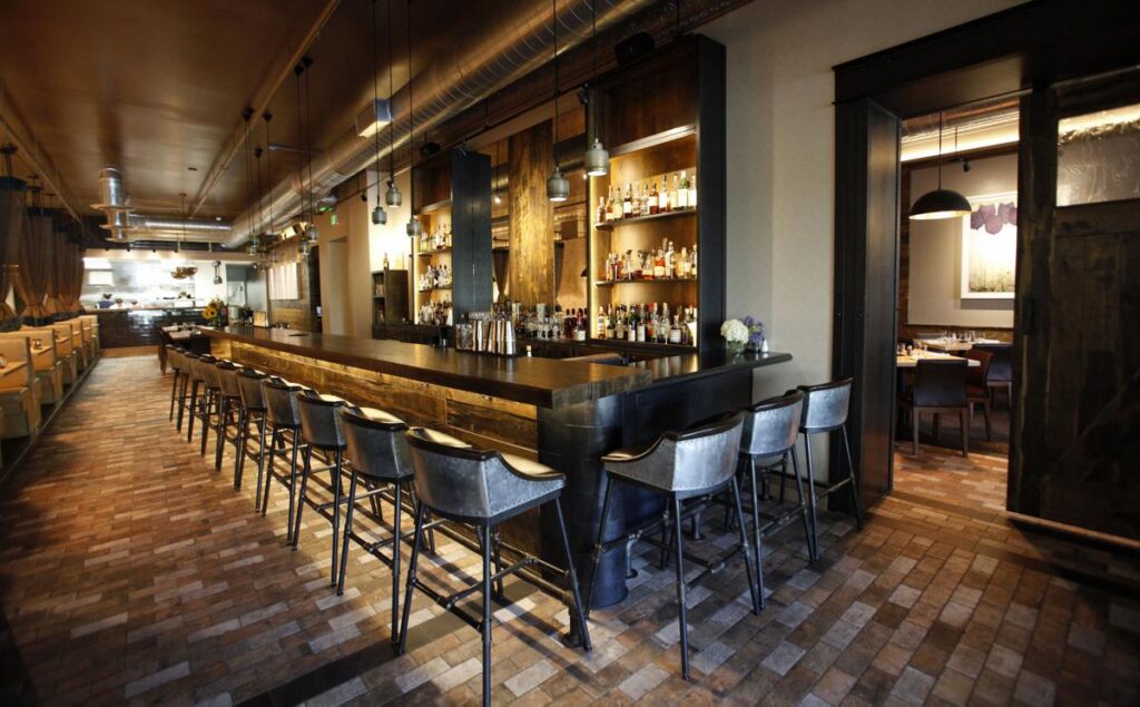Downtowners Happy Hour/Madison Night Market – The Madison Downtowners