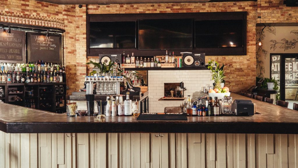 Unidos! Happy Hour – The Madison Downtowners